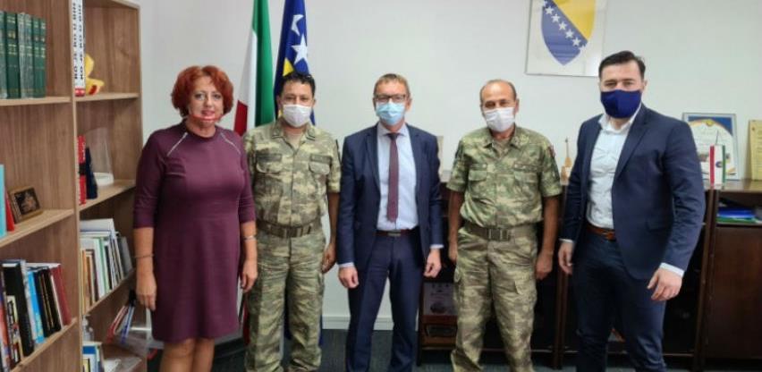 Turska vojna misija u BiH ulaže 450.000 KM u školsku infrastrukturu - Akta.ba Vijesti