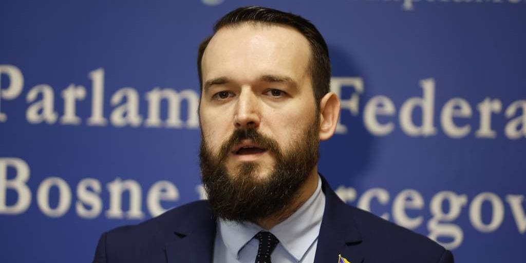 Čavalić: Parlament FBiH bez obećanih izmjena o neradnoj nedjelji - Akta ...