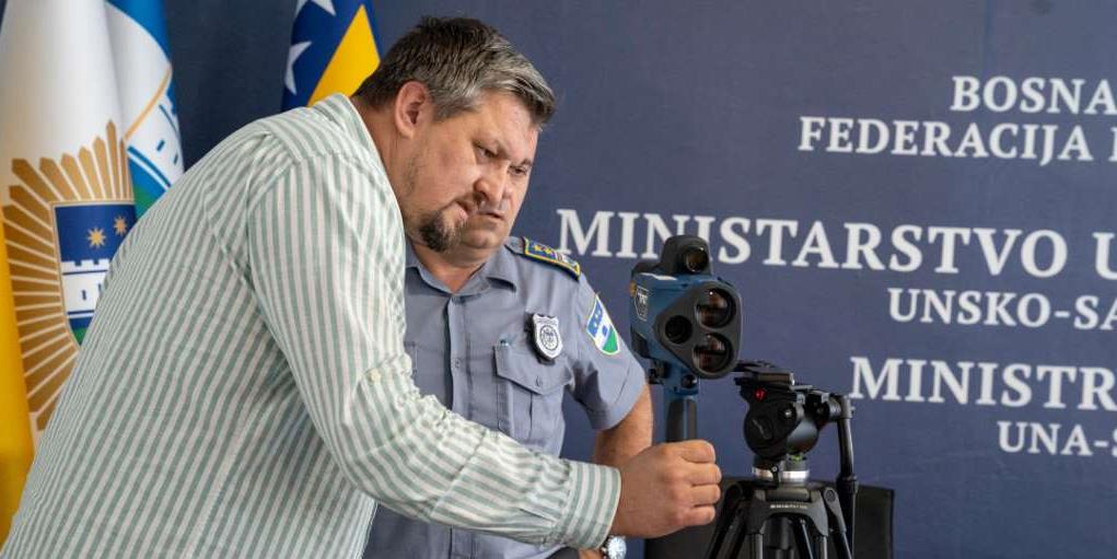 MUP USK predstavio tri nova radara za unapređenje saobraćajne ...