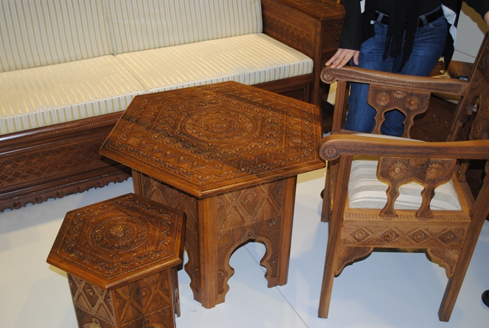 Bosanski tradicionalni motivi na namještaju firme Rukotvorine - Akta.ba ...