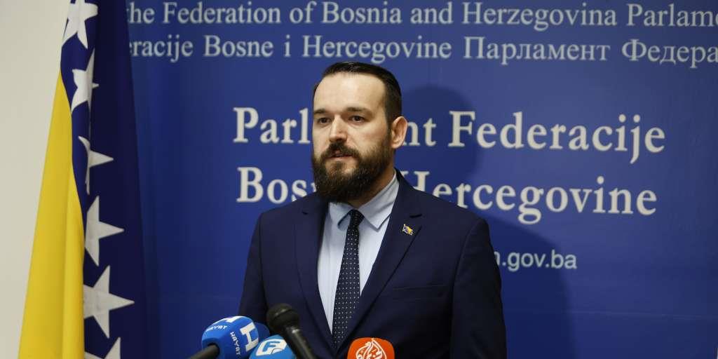 Čavalić: "Fiskalna reforma bez suštine, radnici i dalje najviše trpe ...